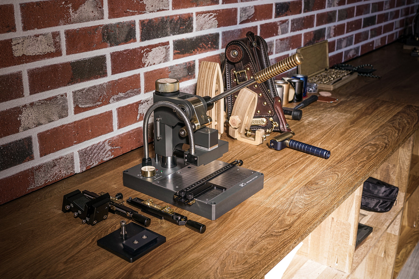 Stamping Machine – DreamFactory Leather Tools